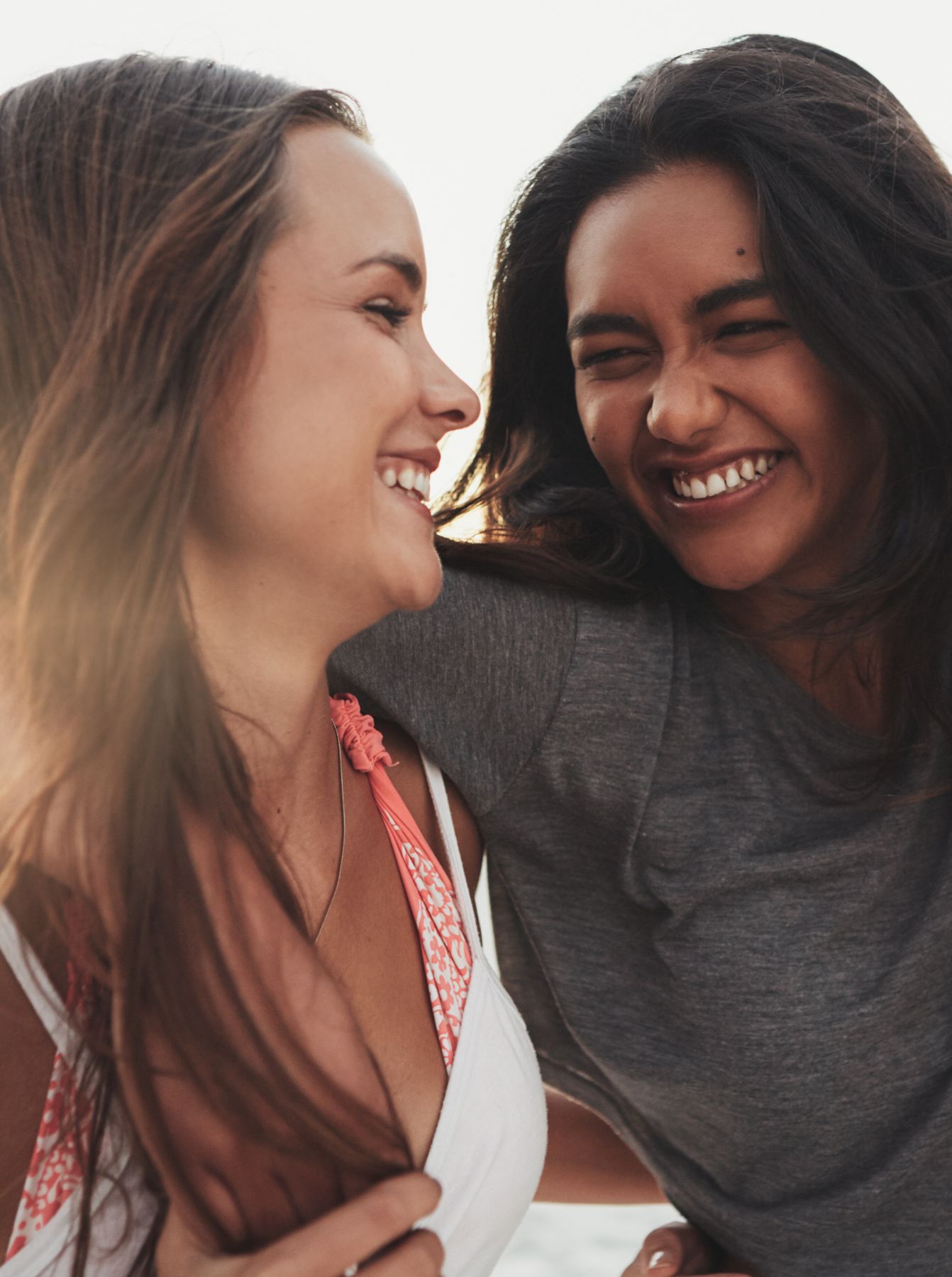 13 Secrets All Attractive People Know - The Velvet Beauty